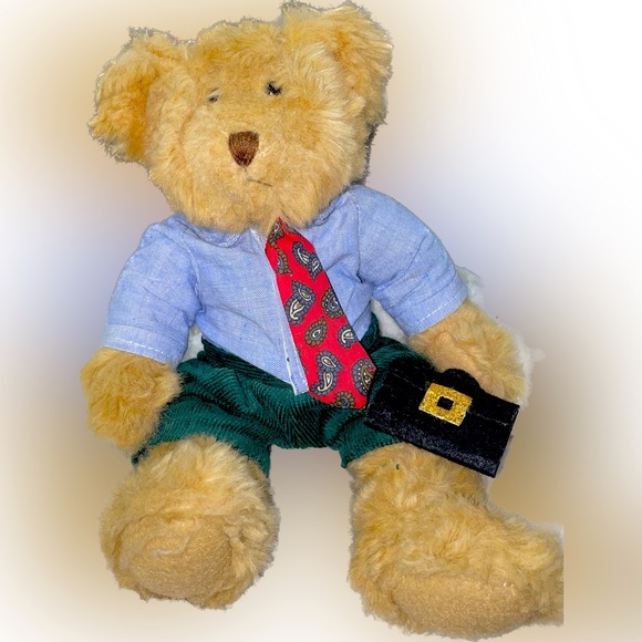 Russ Berrie | Toys | Winston Collectors Bear | Poshmark
